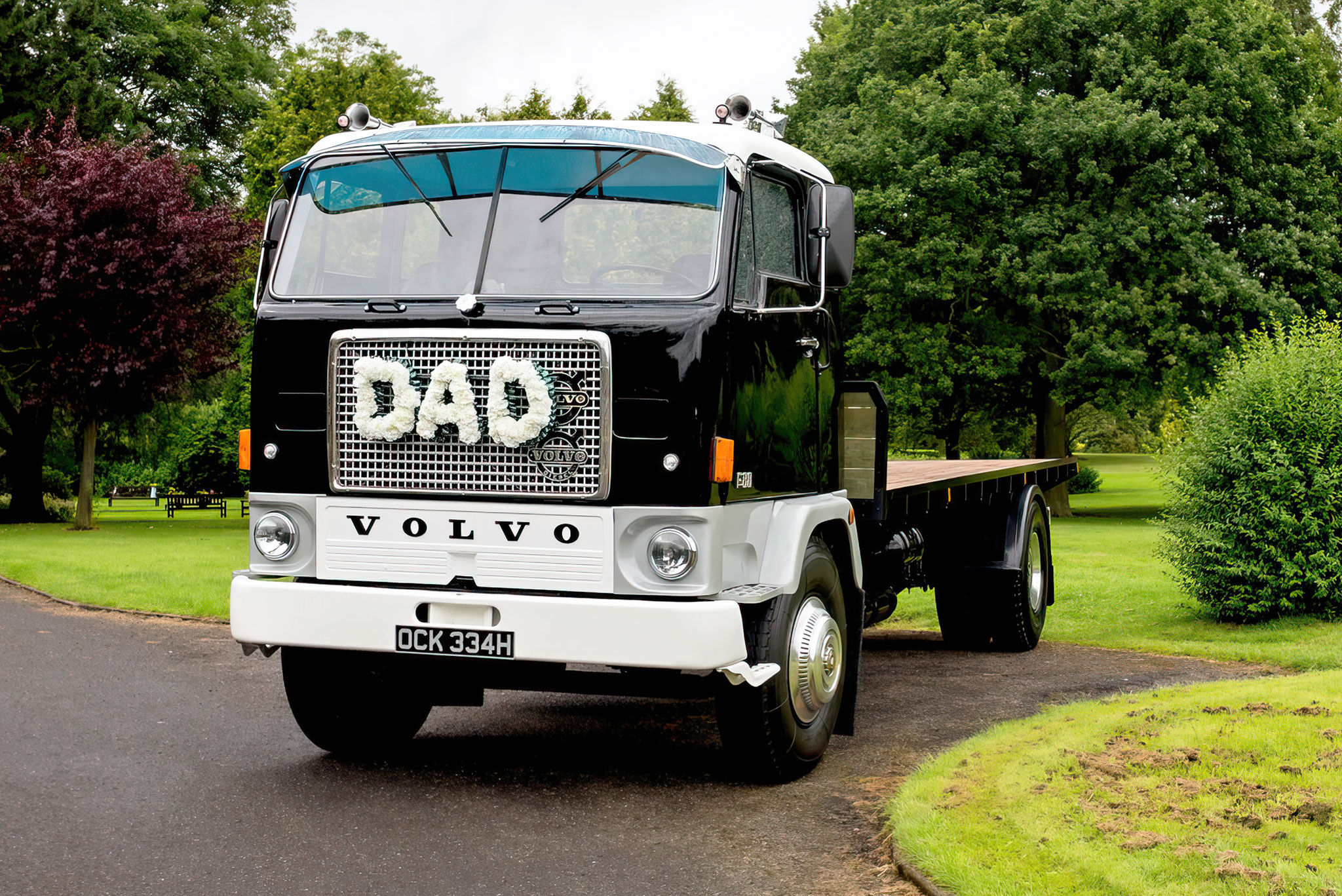 Funeral Transport and Hearses - Cliff Bradley & Sons Funeral Directors